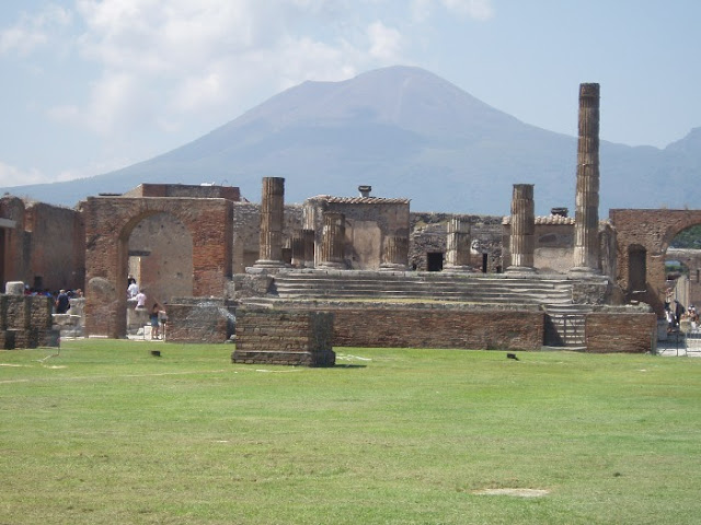 RUINAS DE POMPEYA CIUDAD DE LA ANTIGUA ROMA