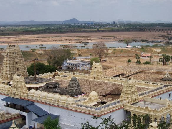Temples in Andhra: Bhadrachalam Temple