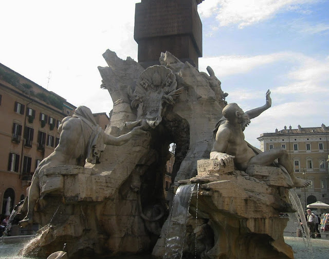 OBRA ESCULTORICA DE BERNINI:FUENTE DE LOS 4 RIOS
