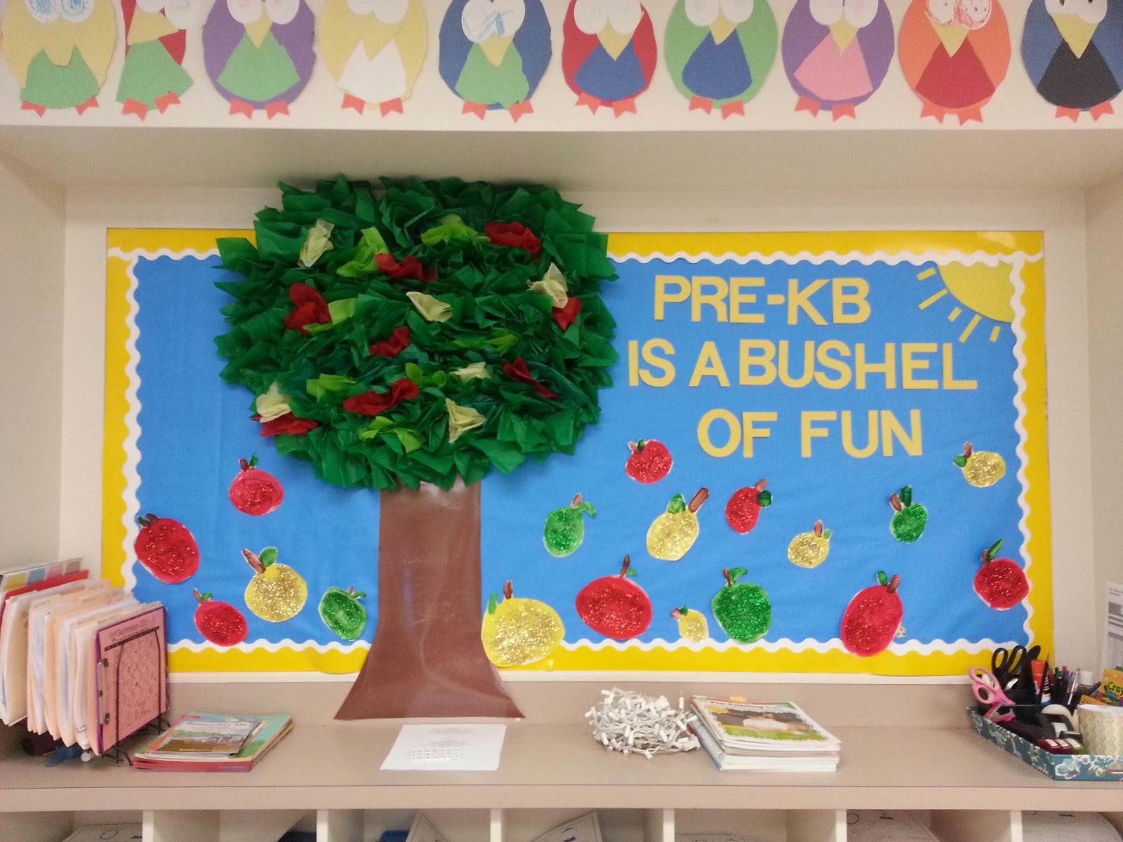 The Baker's Dozen, Adventures in PreK-B: Hoots LOVE Apples!