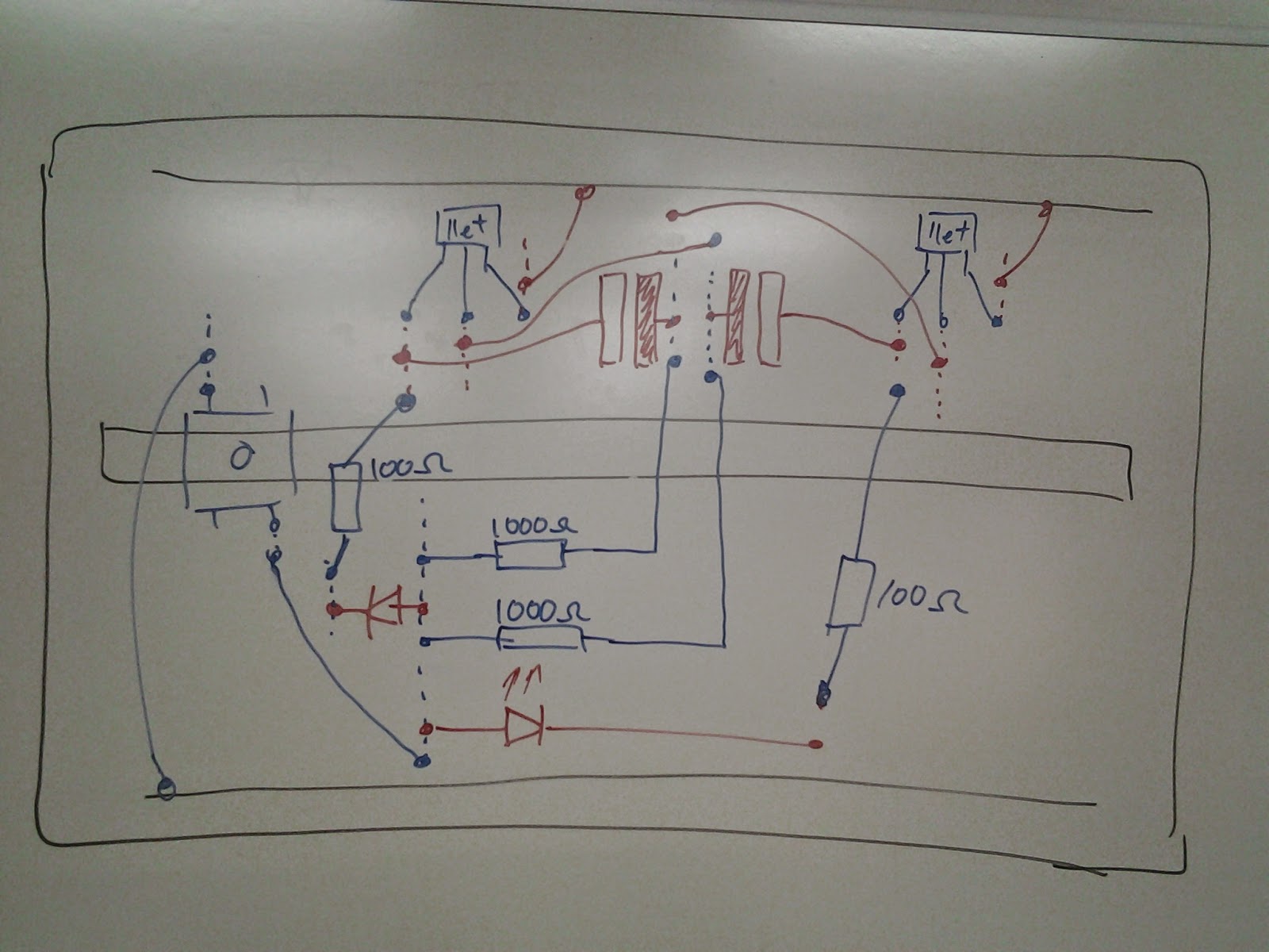 Electrònica Analògica-Digital i Robòtica 4t d'ESO: Esquema i Circuit ...