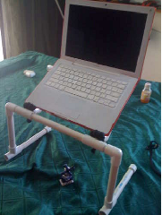 Serba Open Source : Membuat Meja laptop Murah Dengan paralon Pvc