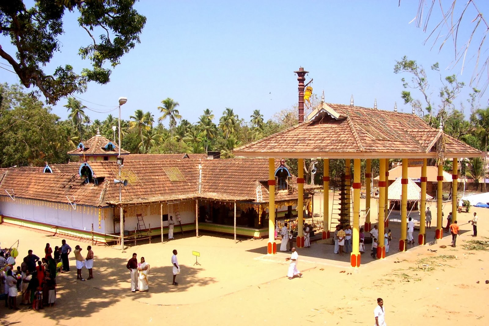 Temples in Kerala: Cherai Gowreeshwara Temple