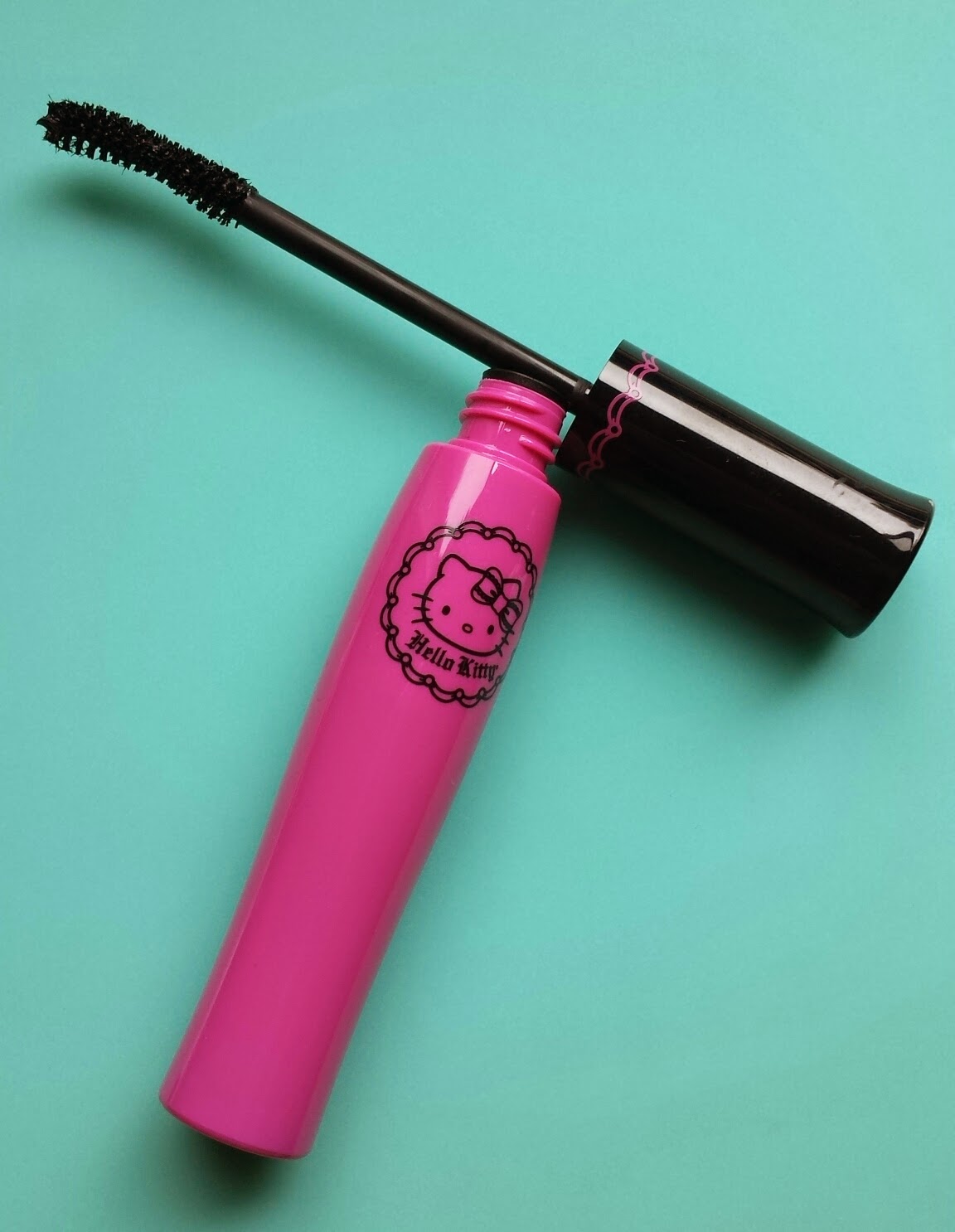 Connie Reviews: Hello Kitty mascara