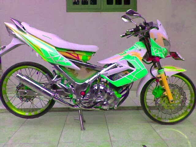 modifikasi airbrush satria fu full chrome racing look: Satria fu