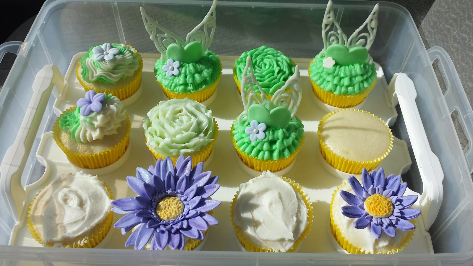 Tinkerbell Cupcakes