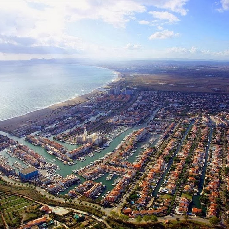 Empuriabrava, Spain’s Own Venice | Amusing Planet