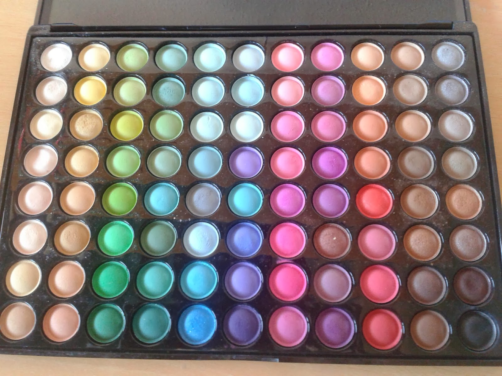 Maquiquillate: Paleta 88 colores mate