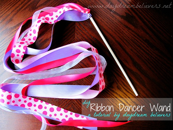DIY Ribbon Wands | atelier-yuwa.ciao.jp