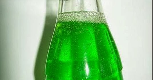 A Coca-Cola sem corantes é verde ~ MaurilioTech