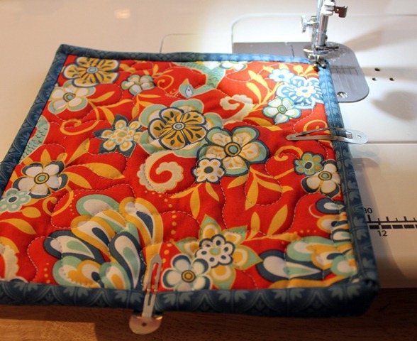 Fabric Mill: Easy Hot Pad Tutorial