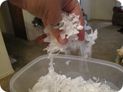 Thrifty Crafting: Make your own fake snow A TUTORIAL