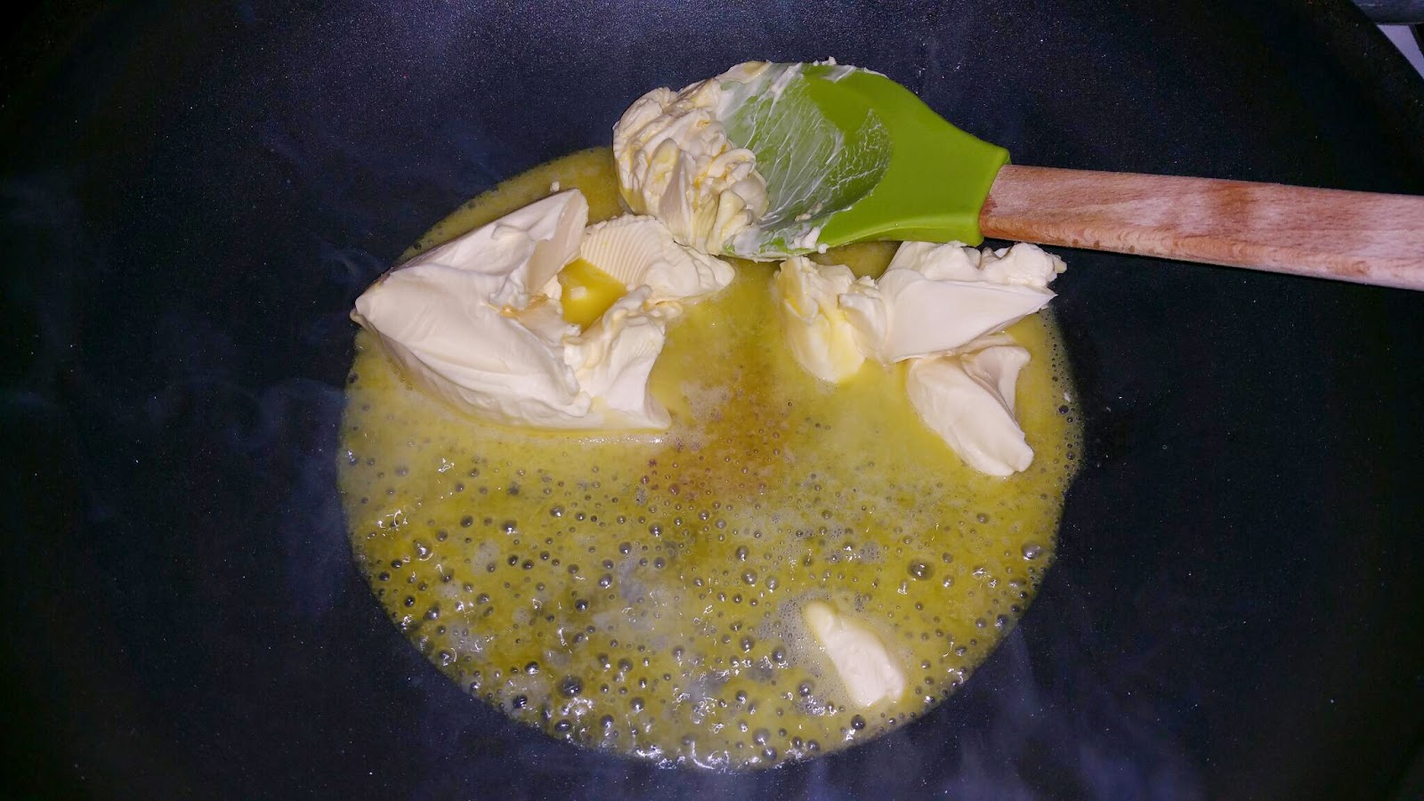 The Travelling Undhal: Tusha shinni/halwa