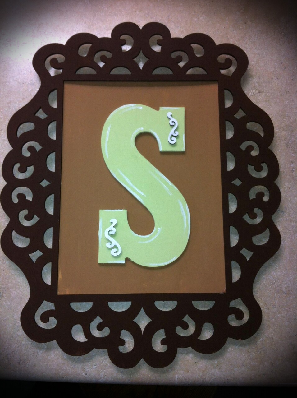 DIY Framed Initial – Hello Brownlow