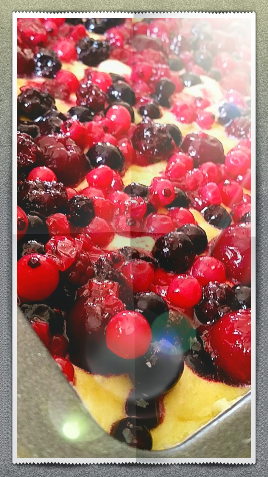 Saveurs d'Ici - Cook Enjoy: Gateau Moelleux aux Fruits Rouges et aux ...