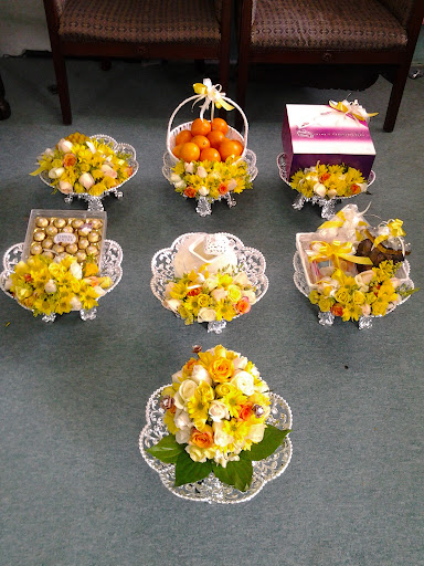 Mentari Timor Florist and Wedding Creation: Hantaran fresh flowers tema ...