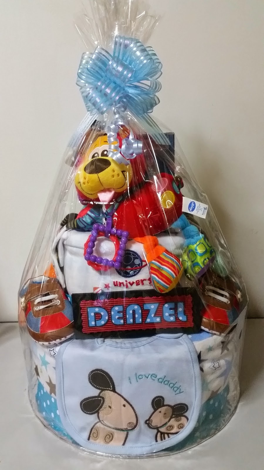 Diaper Cakes 'baked' by mummy: 2-tier diaper cake for baby Denzel