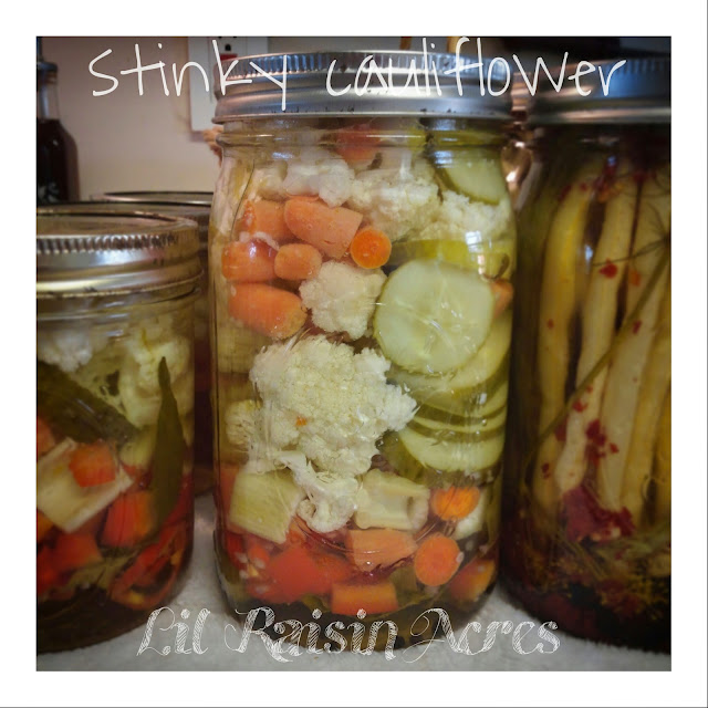 Lil Raisin Acres: RECIPE: Carrie's Stinky Cauliflower