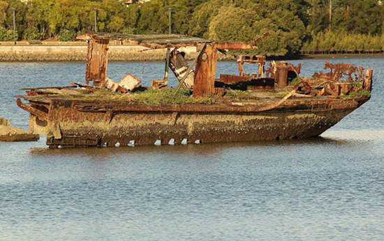 Alizul: 10 CAPTIVATING SHIP GRAVEYARDS AROUND THE WORLD