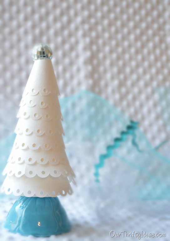 Cupcake Wrapper Tree - Our Thrifty Ideas