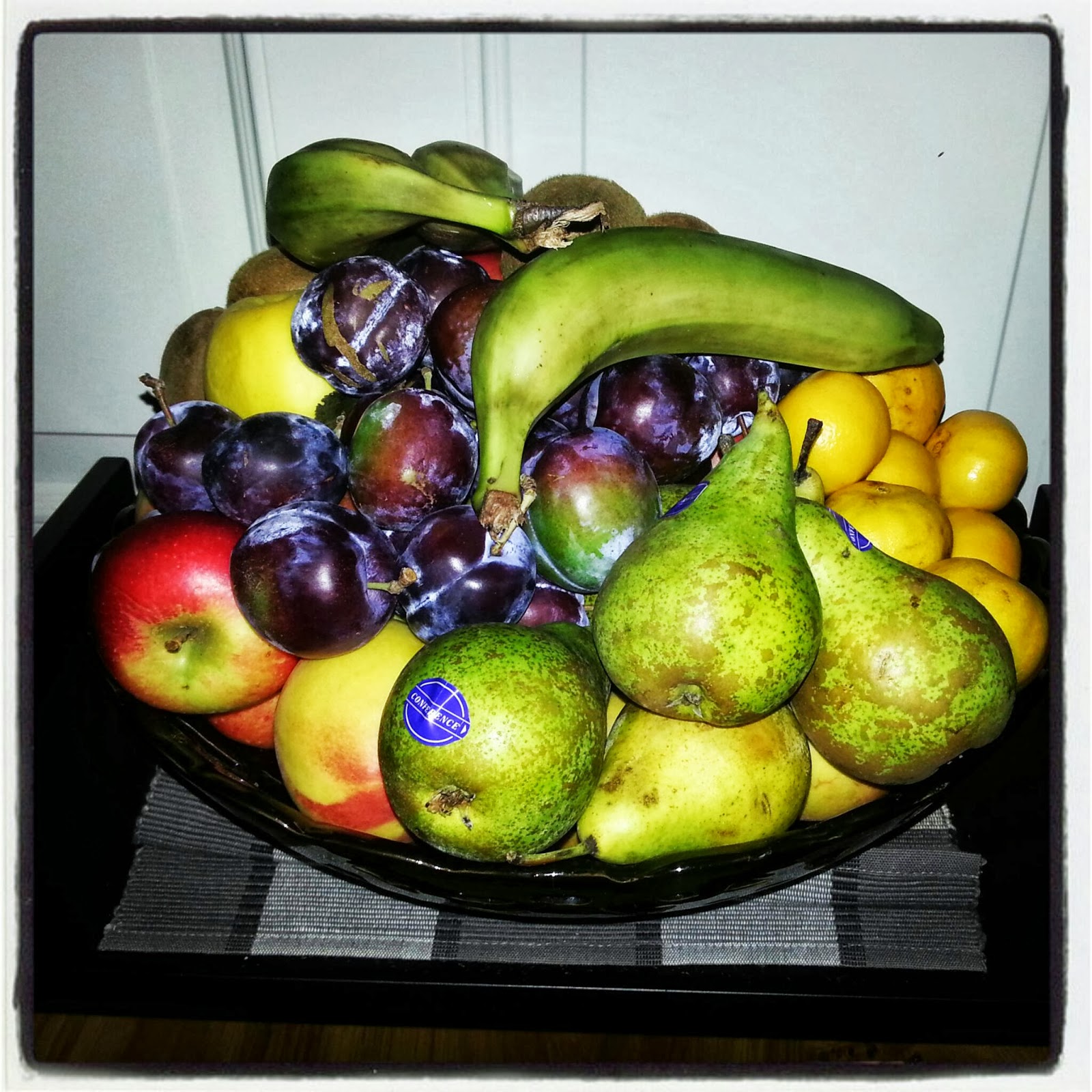 Mrs Funky- lite om mig och mitt liv: .Ett fat fullt med frukt