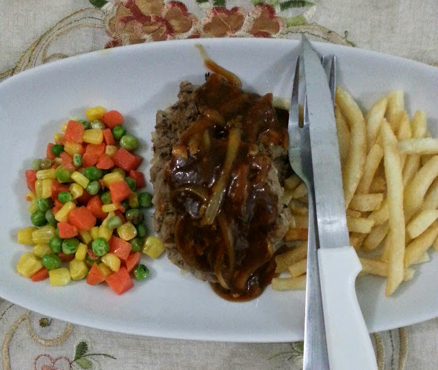Ika Esthriani Tips Dan Resep Steak Daging Cincang Blackpapper Saos