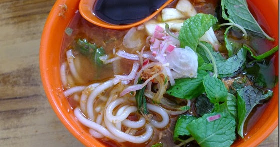 Brunei Restaurant Review: Best Laksa (Curry Mee) In Brunei