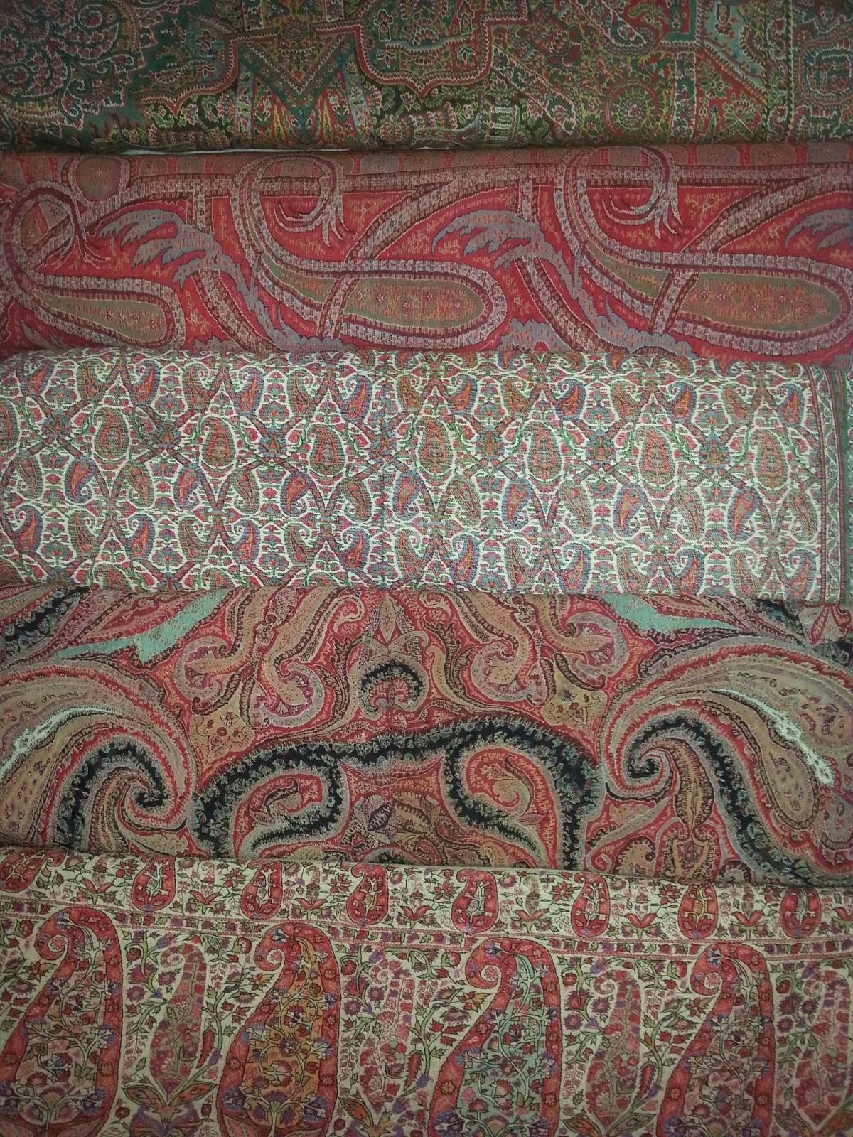 || AntiqueJamawarShawls.com || Ajmal Khan ||: Antique kashmiri Jamawar ...