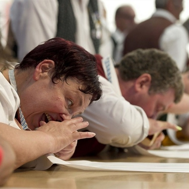 Tobacco Sniffing at World Snuff Championship | Amusing Planet
