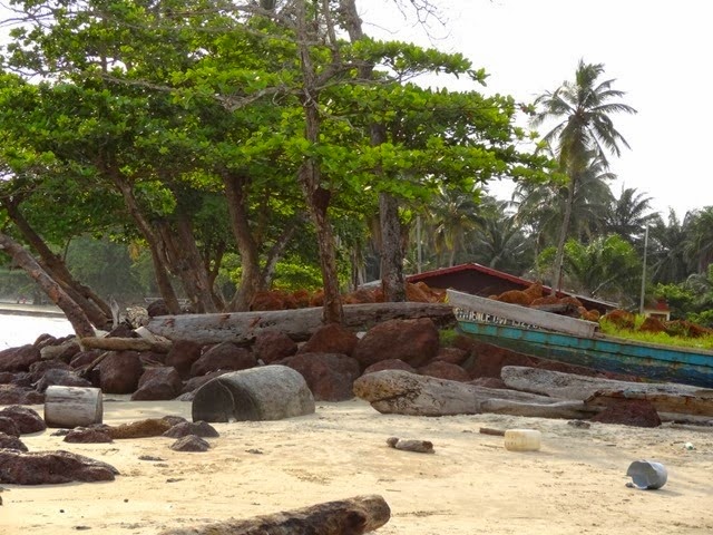 Mbolani: Vu au Gabon : les saisons