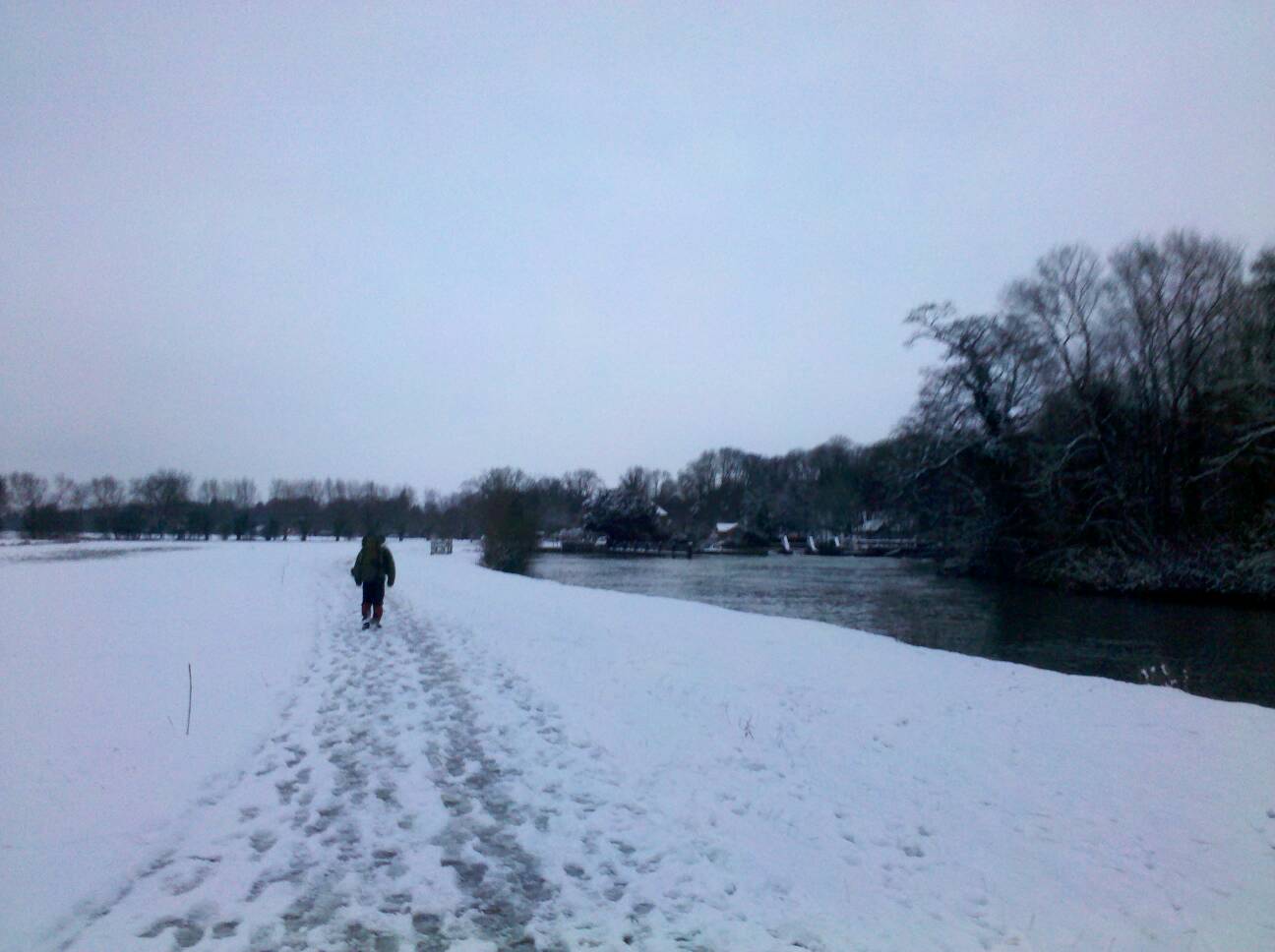 NATIONAL TRAILS WALK 2012/13: Walking to Cleeve Lock