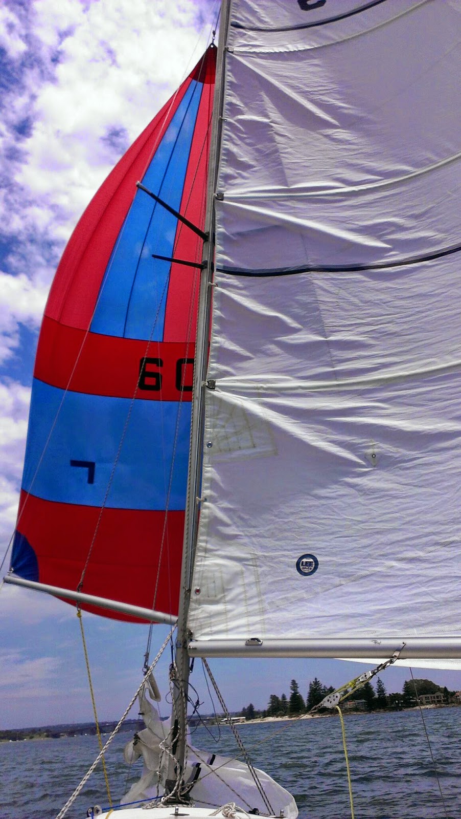 Juskiddin Farr 5000 Trailer Sailer