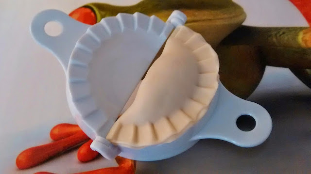 Maison Emil Paris: Home made dumpling sheets