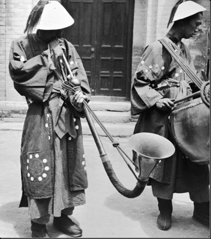 OLTRE IL MURO: ARTE e FOTOGRAFIA: HEDDA MORRISON | PHOTOGRAPHER