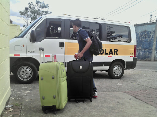 Janelinha de Avião: Perua Escolar