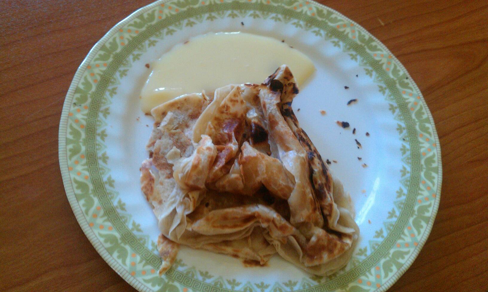 saya simpan resipi di sini ;): Roti Prata Instant