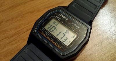 Hublot Král výkon,Breitling hodinky: Casio F-28W - une montre KISS