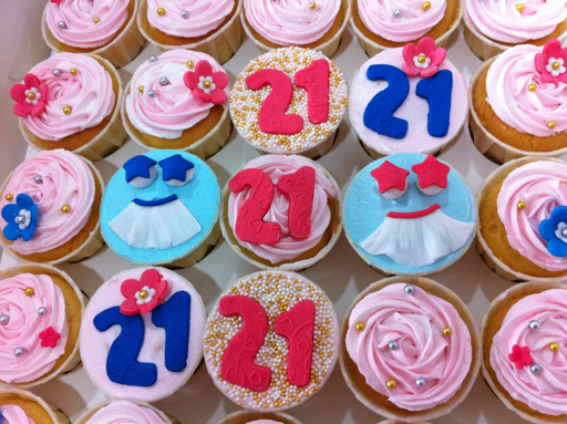 SweetBites: 21st Birthday cupcakes