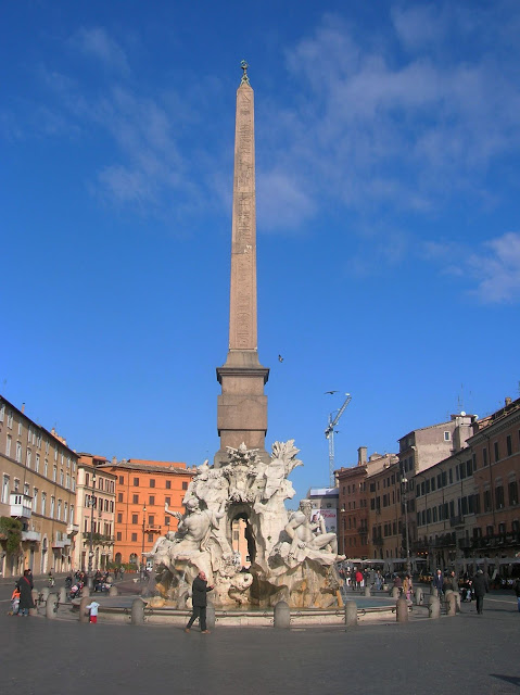 OBRA ESCULTORICA DE BERNINI:FUENTE DE LOS 4 RIOS