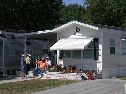 Waters Edge RV Resort | BookYourSite