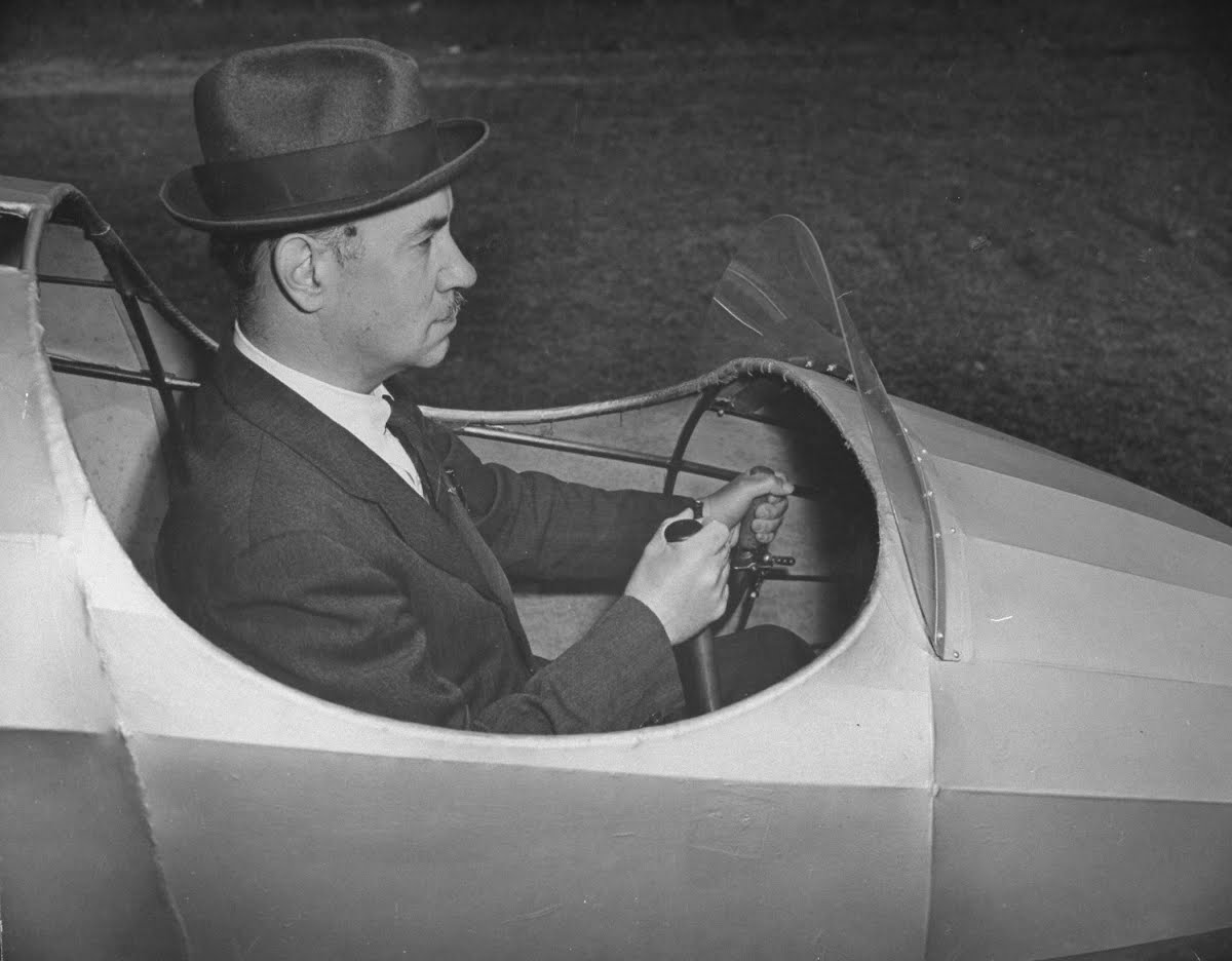 Frank Scherschel — Google Arts & Culture