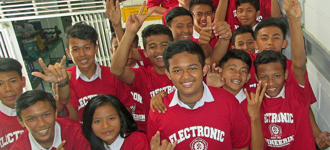 SMK Prakarya Internasional [SMK PI] - Teknik Elektronika