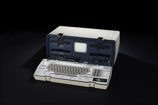Osborne Mod. 1 - Osborne Computer Corporation — Google Arts & Culture