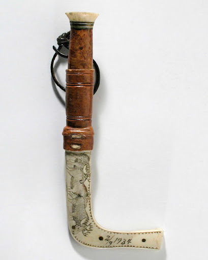 Sami Knife with sheath - Nils Nilsson Skum — Google Arts & Culture