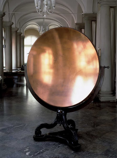 Spherical burning mirror - Ehrenfried Walter von Tschirnhaus — Google ...
