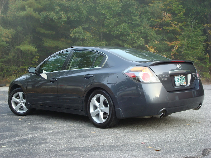 Is "dark slate" an uncommon/undesirable color choice here? I pick one ...