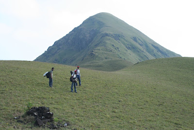 TrEk FoR LiFe: Peak 1252, Jenkal Betta & Dipadakallu Betta