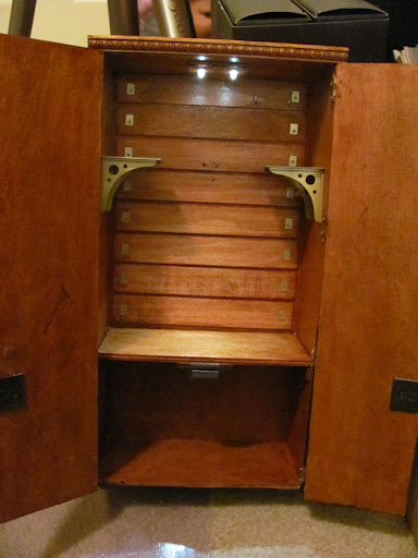 Custom Built 1/6 Batman Begins Suit Wardrobe/Closet FINISHED!! | One ...