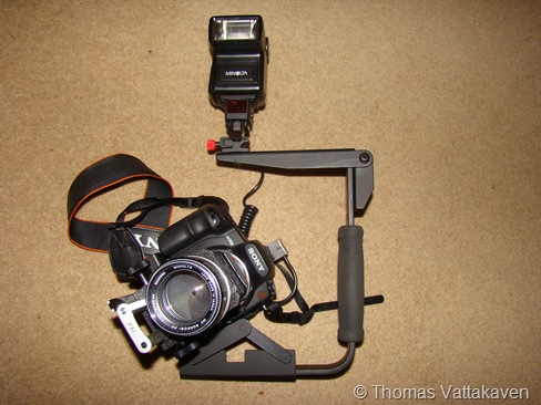 Nature Magnified: DIY Macro Flash Bracket