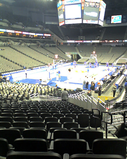 The Chris Douglas Experience: First game with Lower Bowl Season Tickets!